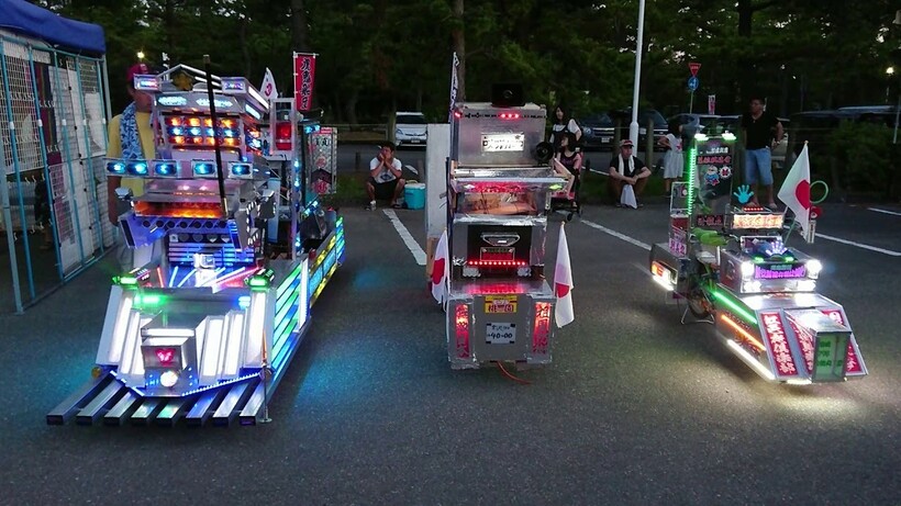 Dekochari: 12 фото и видео о том, как японцы украшают свои велосипеды