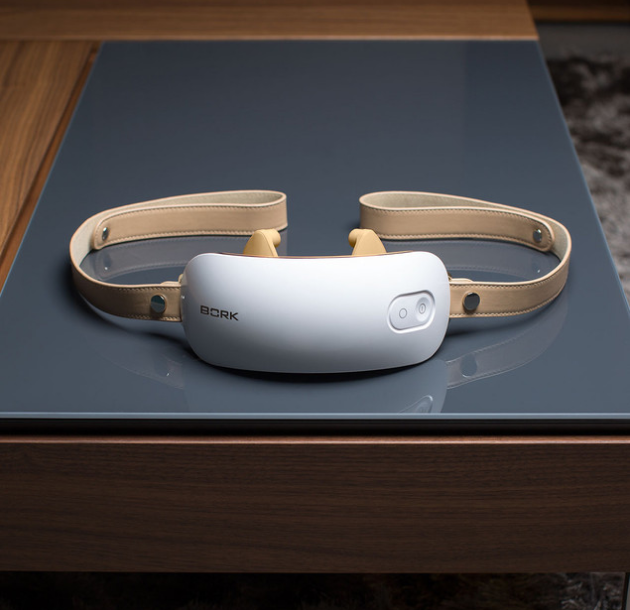 Лучший друг путешественника — массажер для шеи BORK